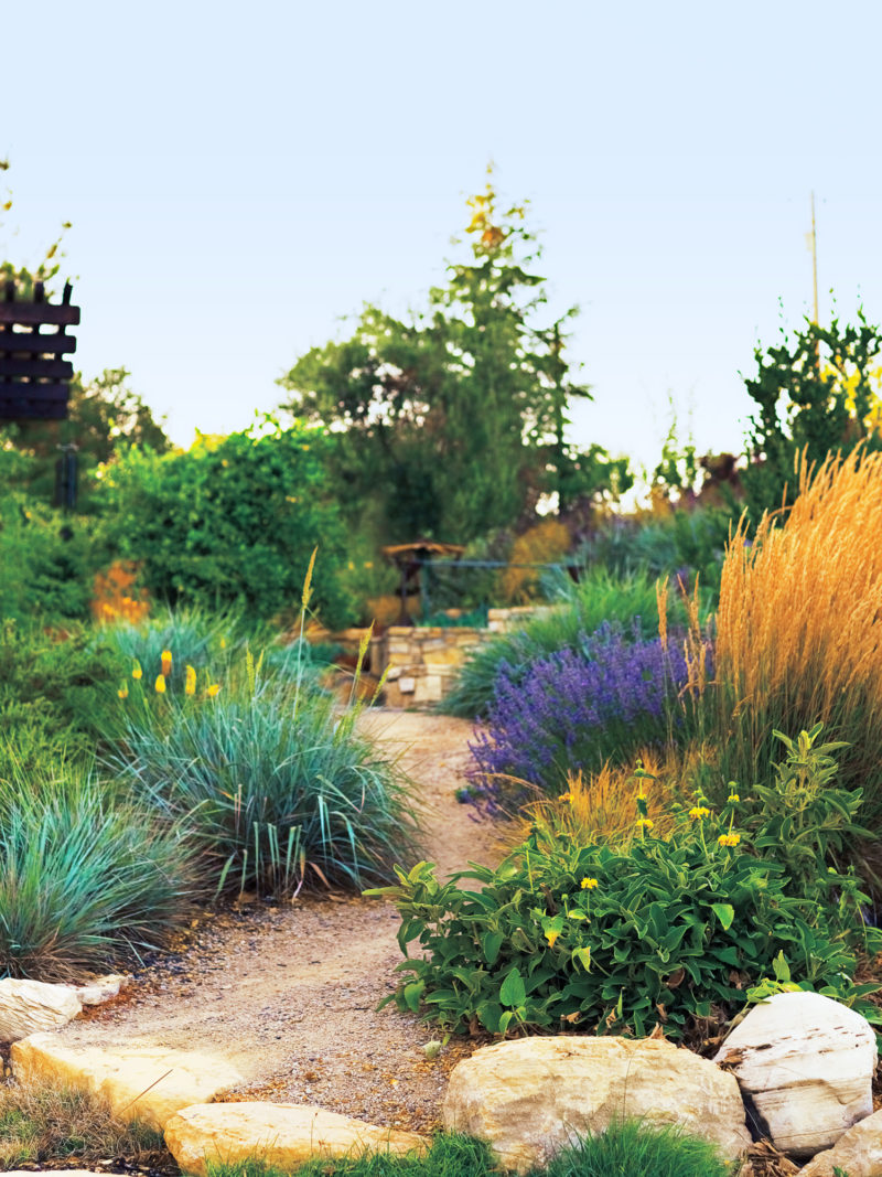 38 Gorgeous Garden Paths - Sunset Magazine