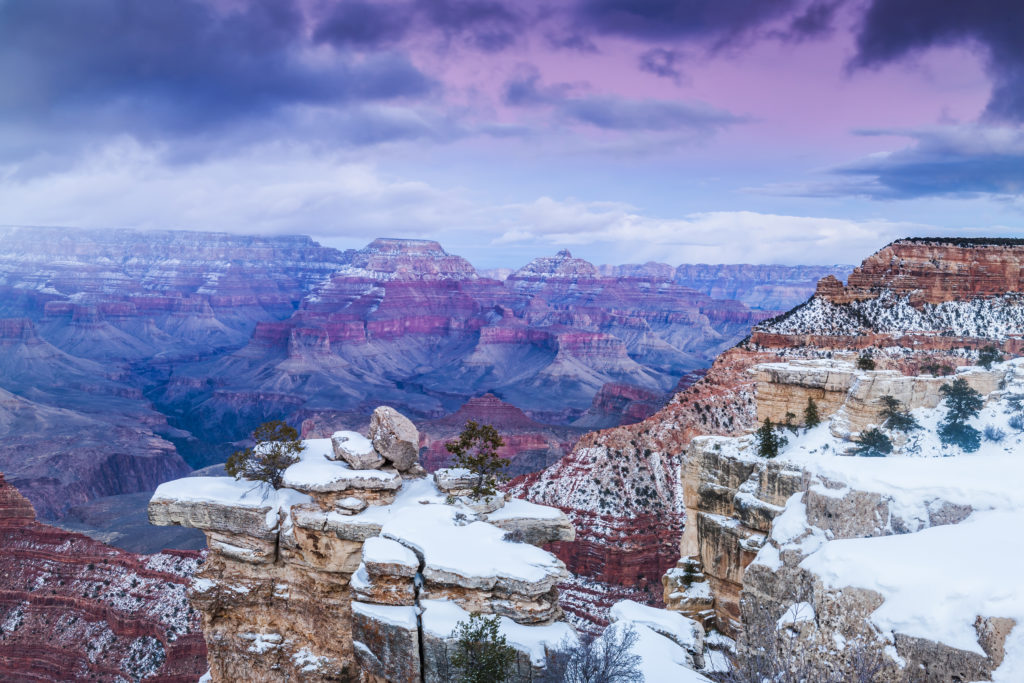 The Grand Canyon Is Extra Awe-Inspiring Under a Blanket of Snow ...