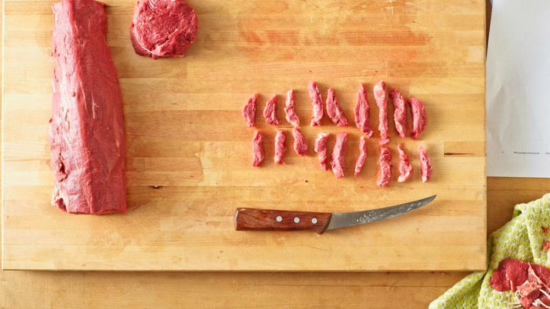 How to Trim a Whole Beef Tenderloin - Sunset Magazine