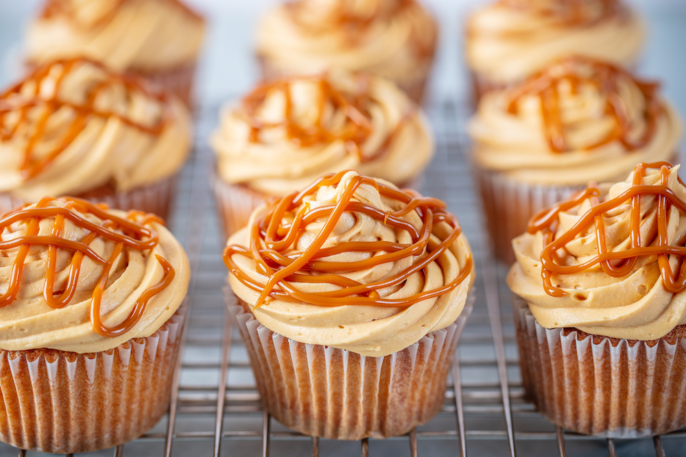 Dulce de Leche Cupcakes Recipe - Sunset Magazine